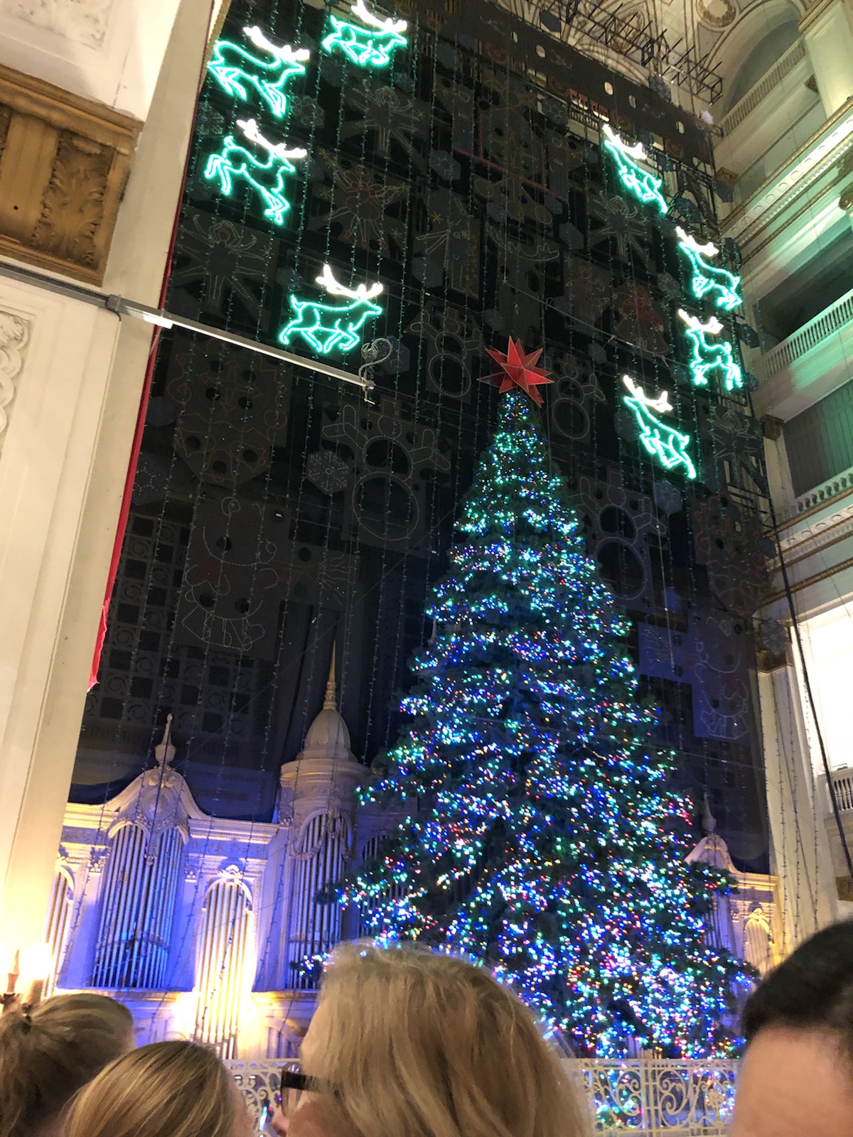 2018 Wanamaker Christmas Light Show Display – Junknet.Net